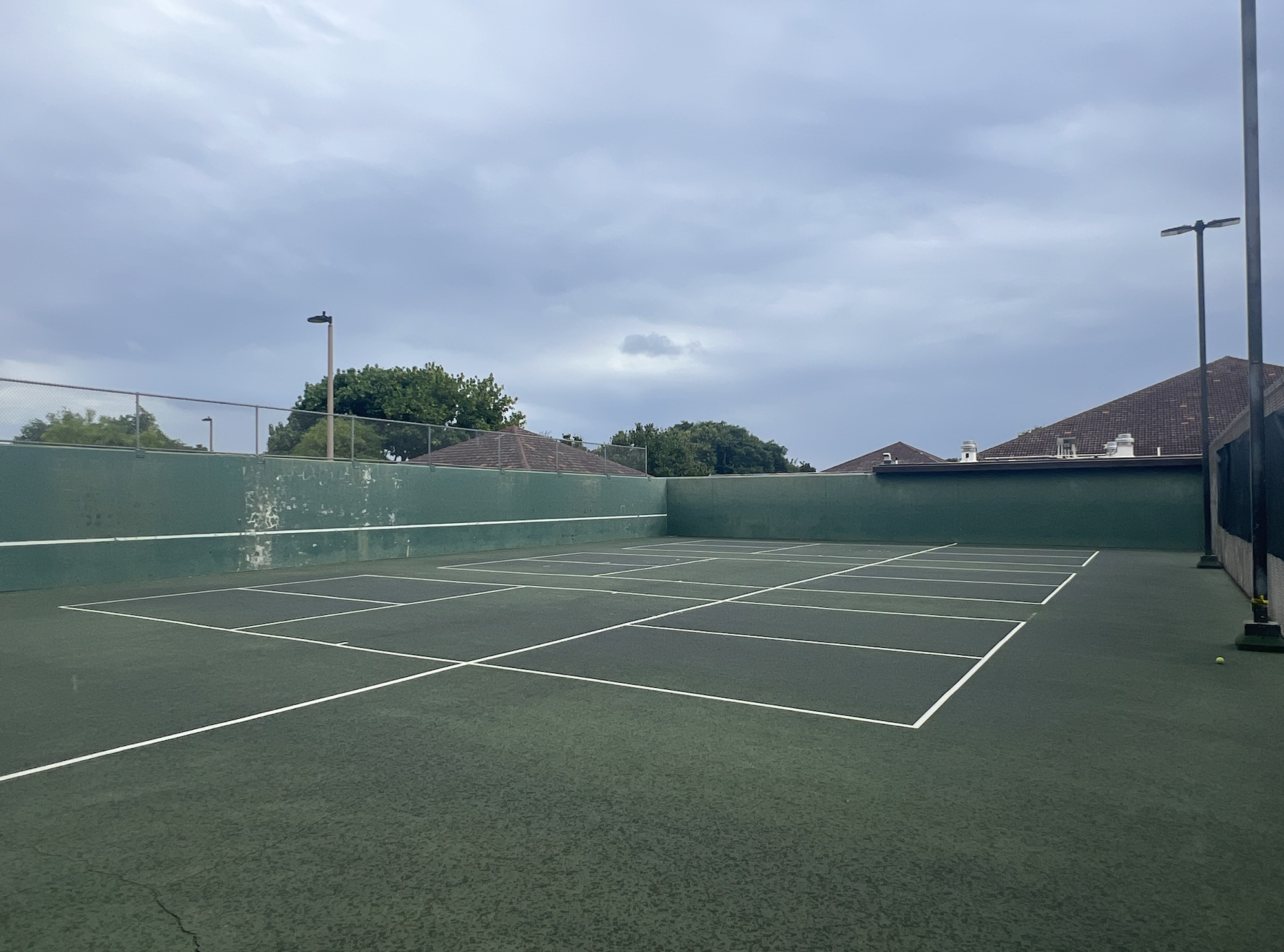 The Ultimate Guide to Oʻahu’s Outdoor Public Pickleball Courts